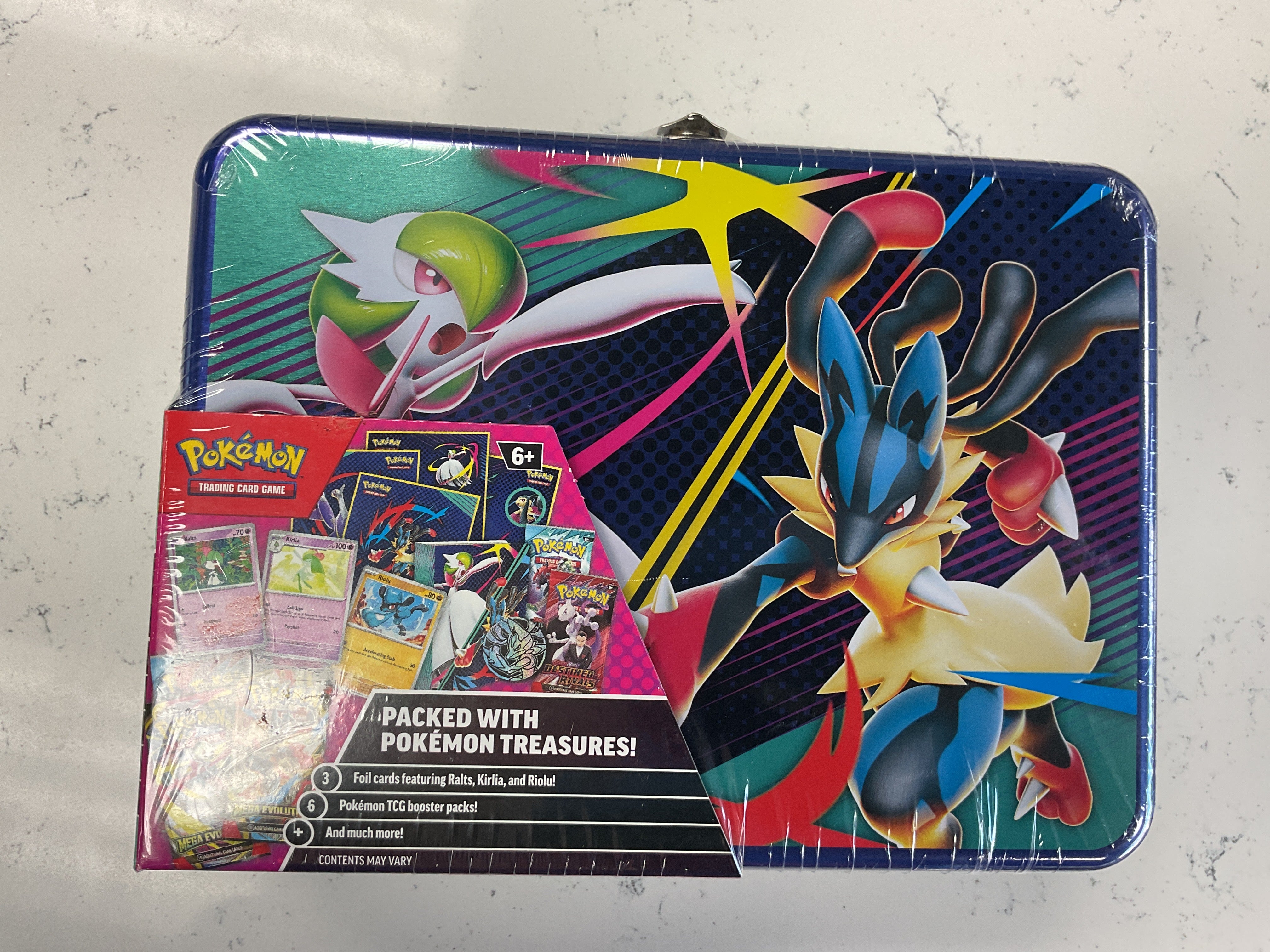 Mega Treasure Chest – Field Of Breaks